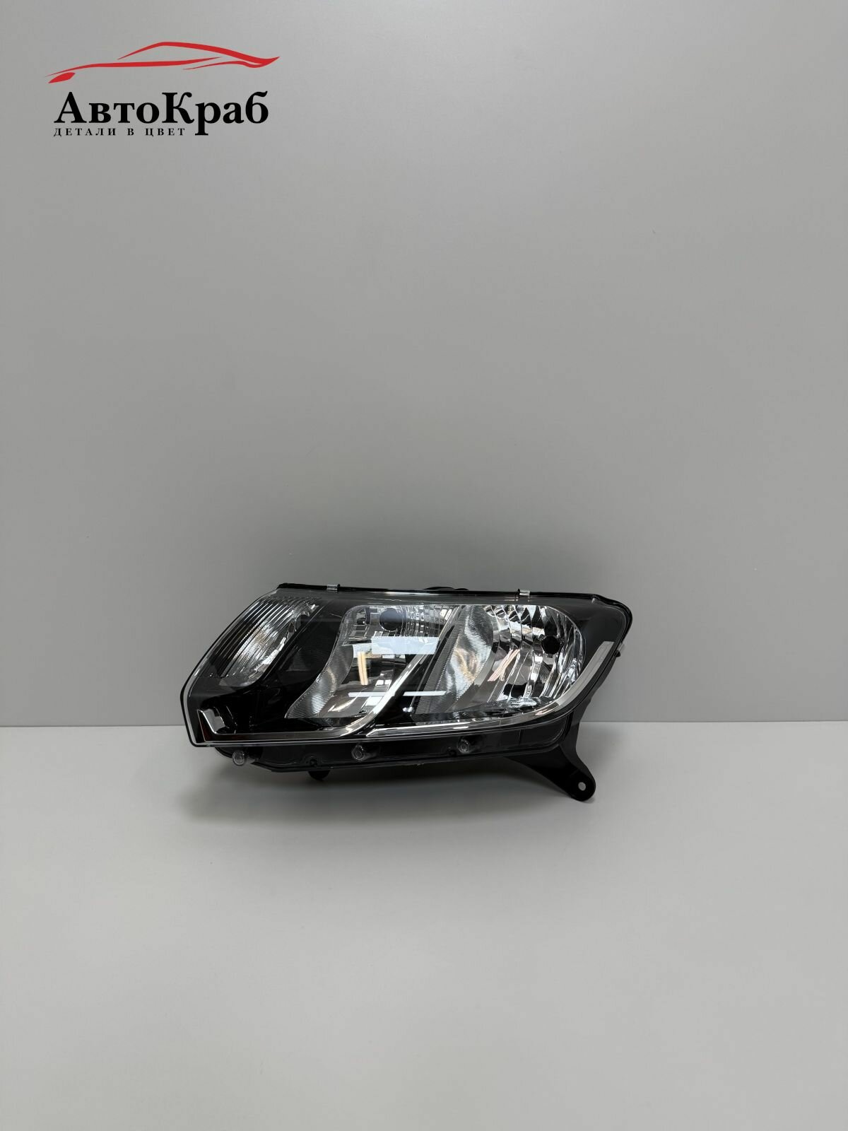 Фара левая для Largus FL / Ларгус ФЛ 2021 - 2026 г. Рено Логан 2 / Сандеро 2 2014 - 2018 г.
