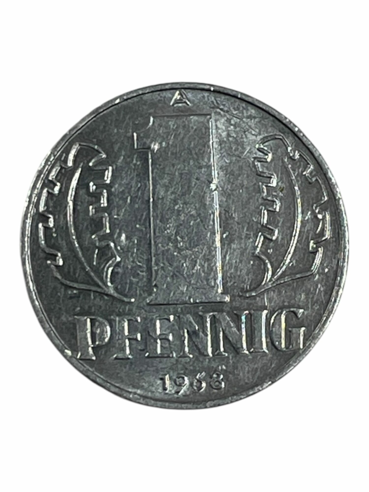 Монета ГДР 1 пфеннинг 1968 год