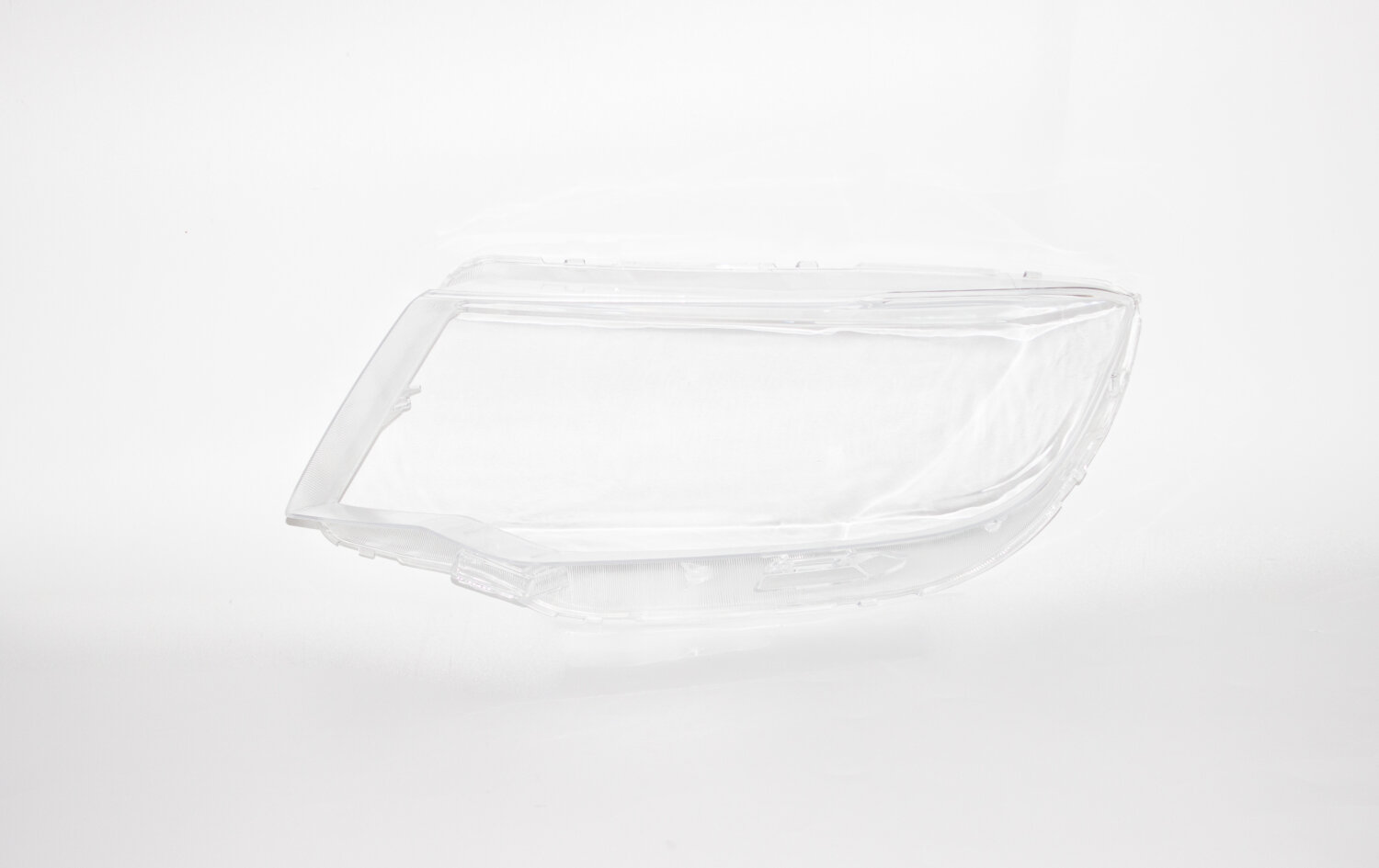 Стекло фары CHANGAN CS35 PLUS I (2018-2025) (левое)