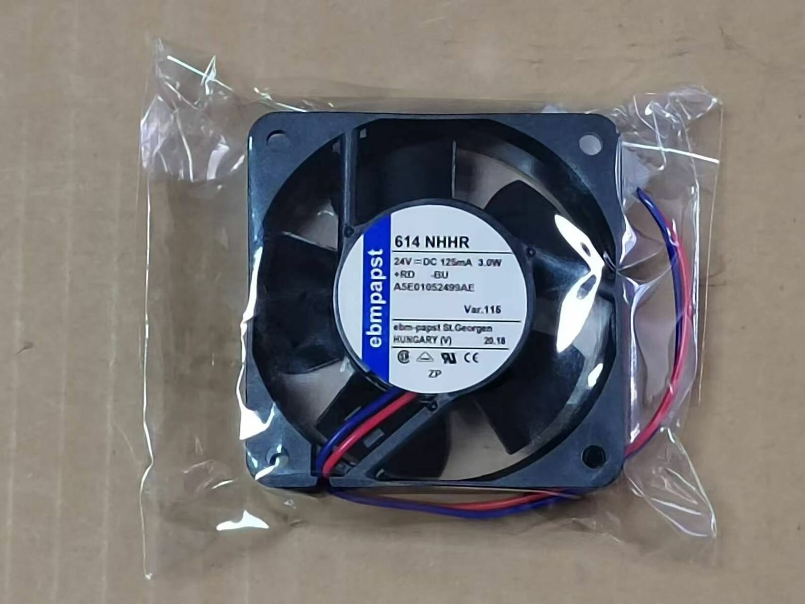 Охлаждая вентилятор 614 нххр А5Э01052493АЭ для 60 * 60 * 25мм 24В 125МА 3.0В 2пин