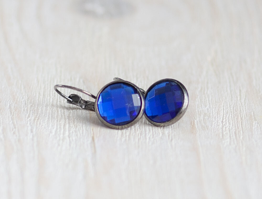 Серьги "Грани" круглая вставка 12 мм, замок левербек, синий