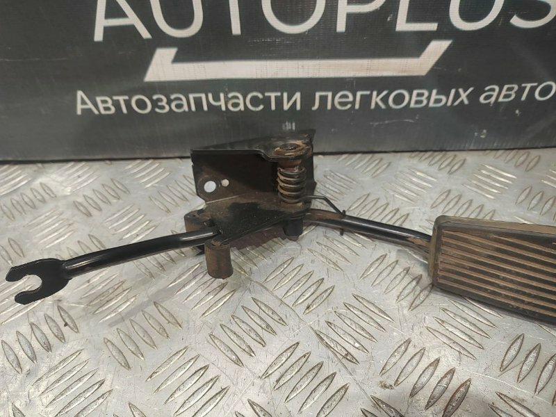 Педаль газа Opel Vectra B 1996 (X18XE) Б/У с пробегом Арт. 5308 — фото 1
