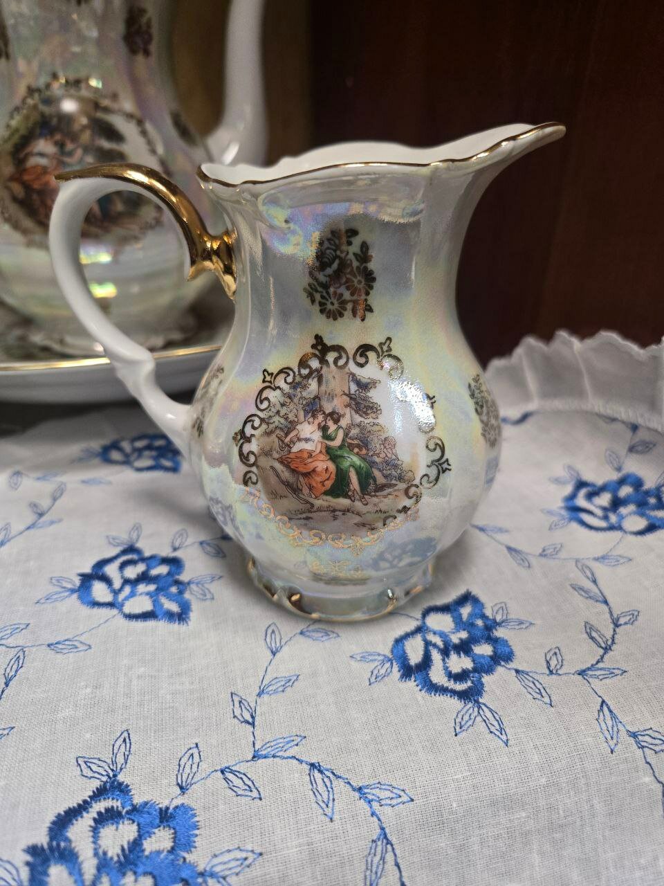 Молочник / Сливочник Мадонна винтажный, фарфор, золочение, перламутр, Германия