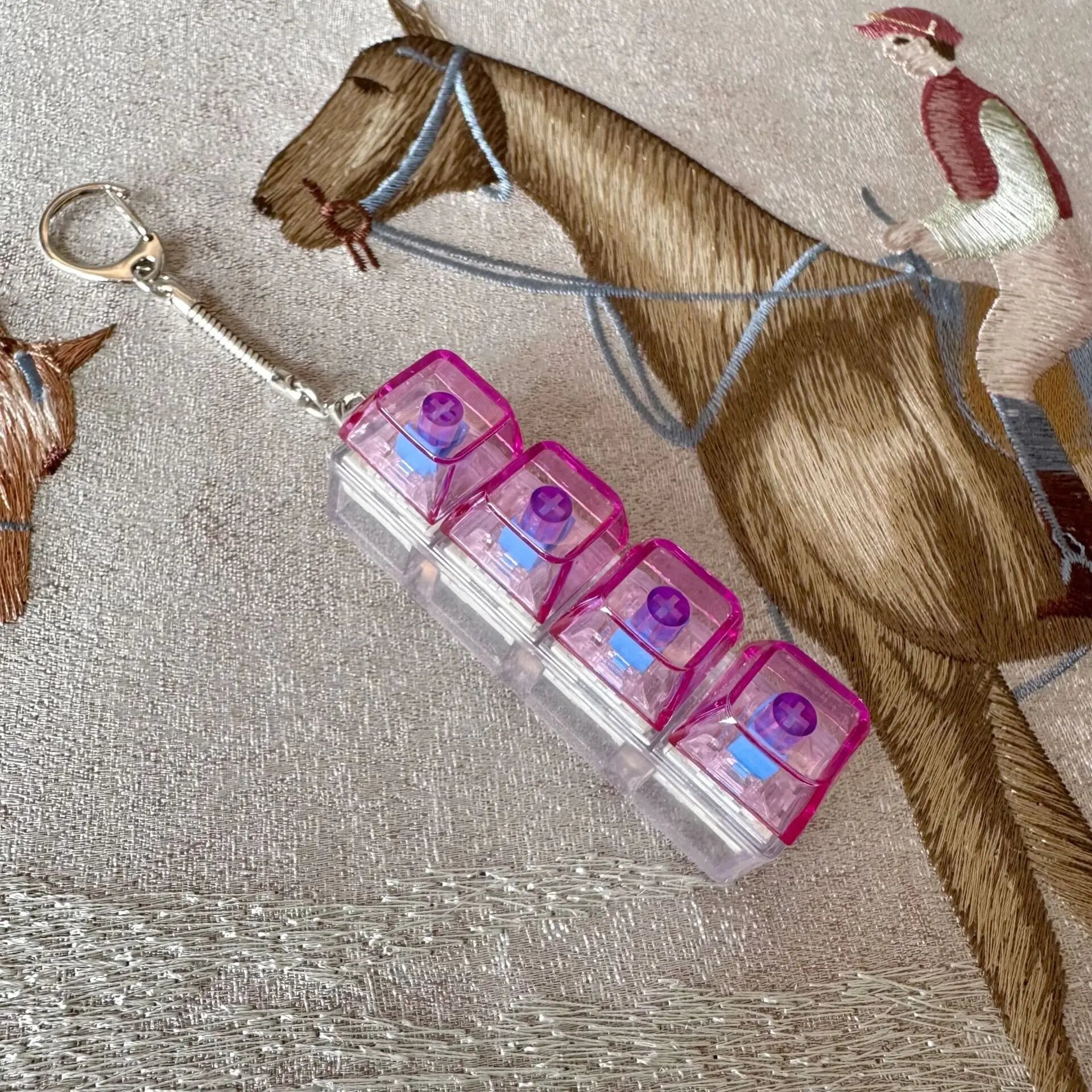 Fidget Spinner 4-клавишный брелок B No lights