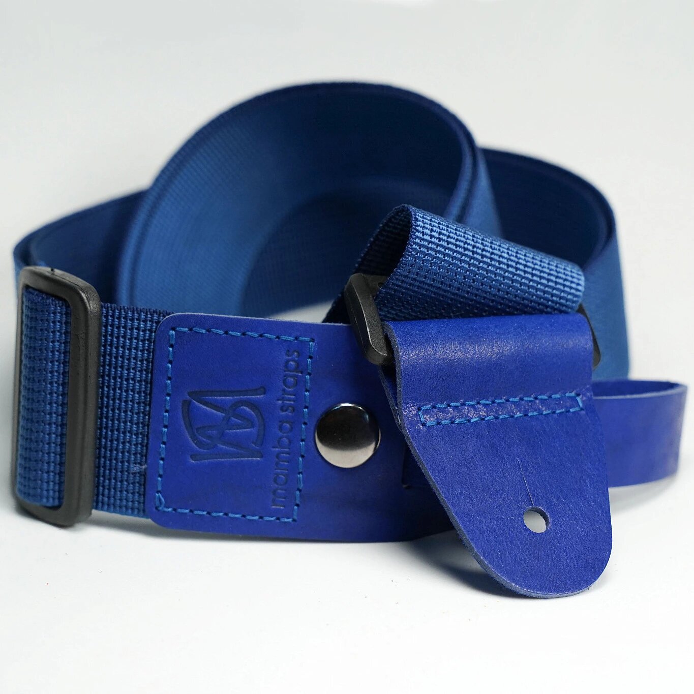Ремень для гитары Mamba straps MB5072-023