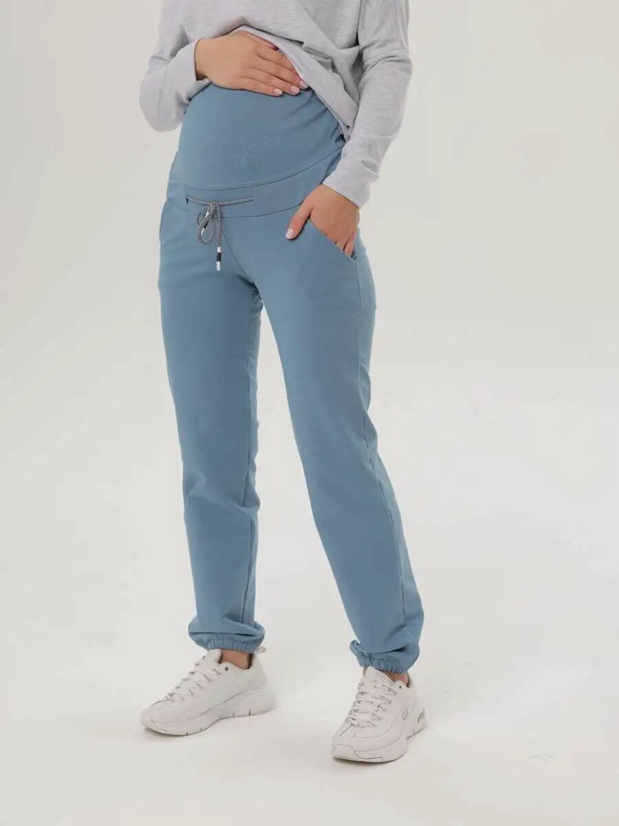 Не давят, не натирают: идеальные брюки для беременных