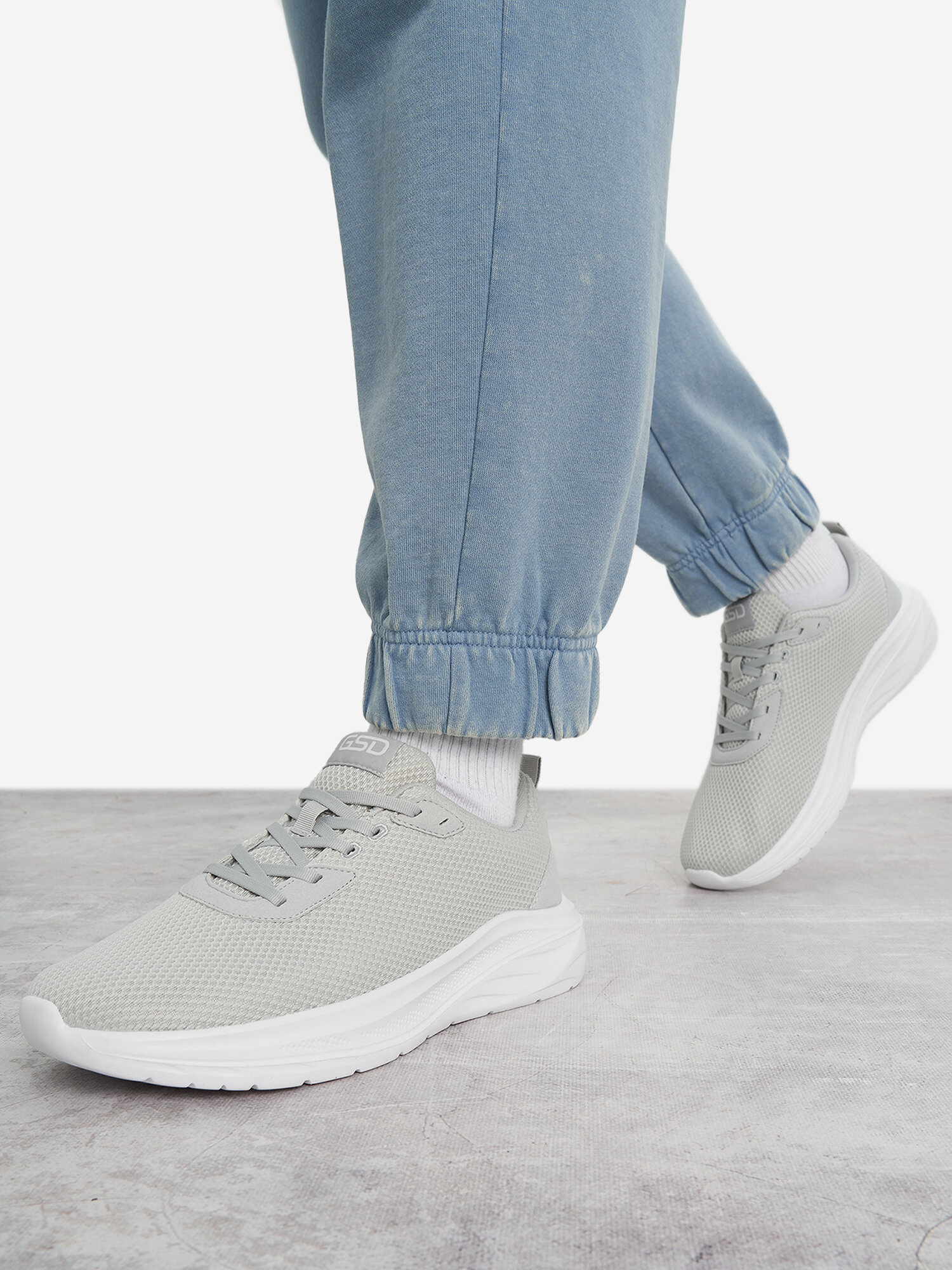 Кроссовки GSD