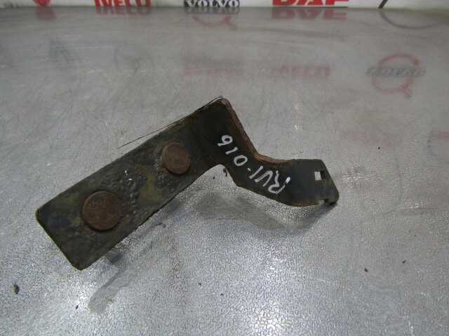 Кронштейн топливных трубок Renault Premium