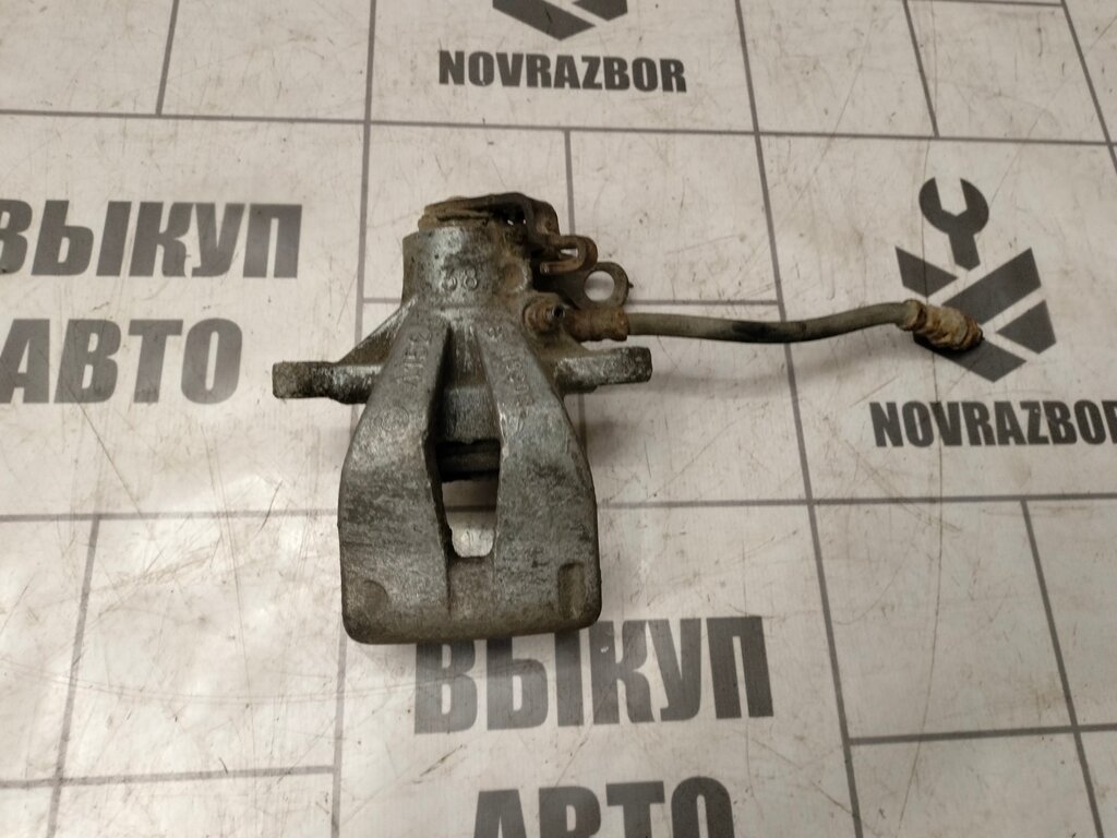 Суппорт задний правый Fiat Stilo 02-07