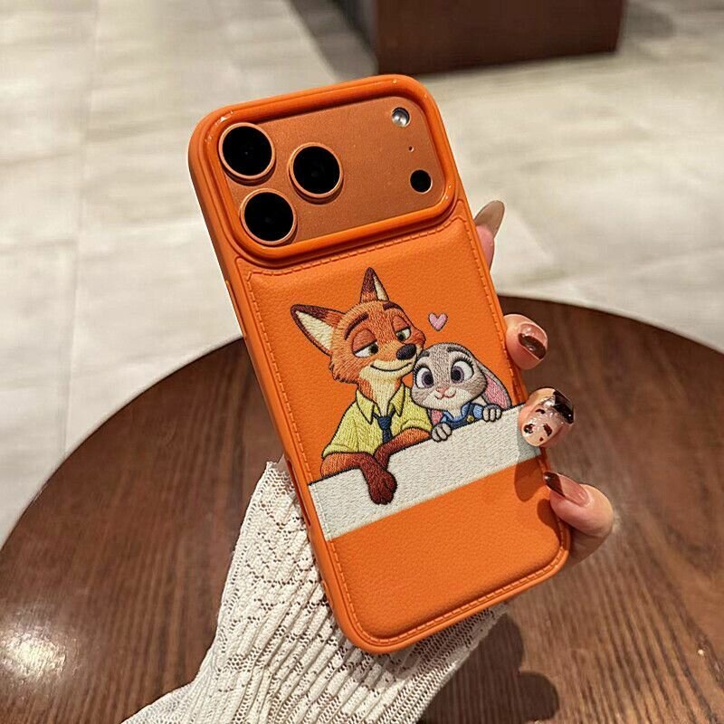 Оранжевый чехол для мобильного телефона Zootopia Judy and Nick, подходящий для iPhone17Pro Max с персонажами Zootopia для смартфона