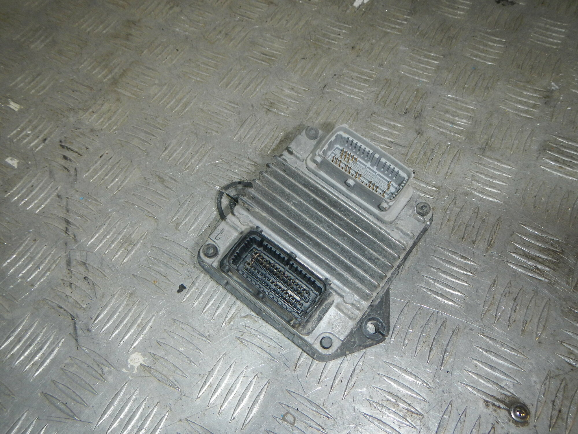 Б/У Блок управления двигателем, Chevrolet (Шевроле)-AVEO T200 (03-08) CHEVROLET AVEO T200 (03-08) 1.4,F14S3. Без видимых ...