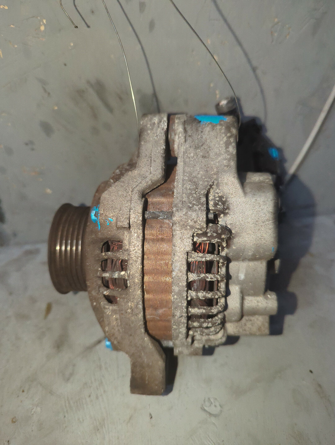 Генератор Honda Civic Б/У