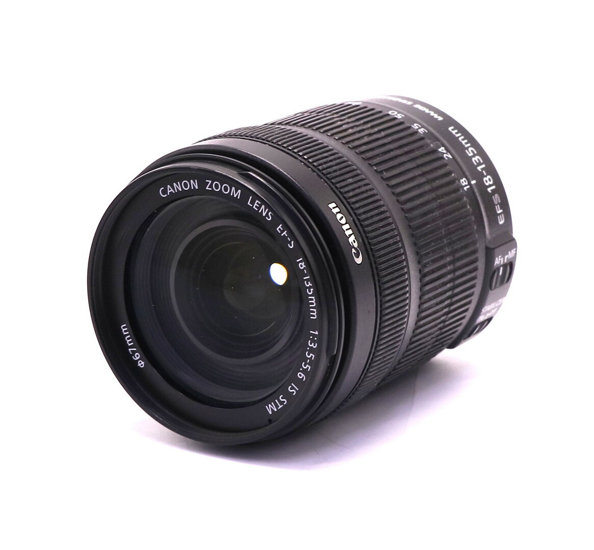 Объектив Canon EF-S 18-135mm 3.5-5.6 IS STM