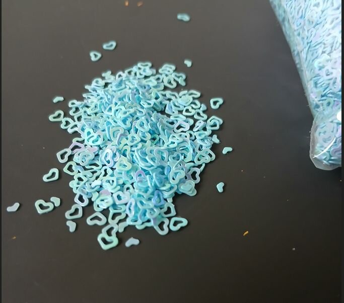 Блестки в форме сердечек для "Сделай сам" (DIY)/слайма, 4 мм, 30 грамм (голубые)