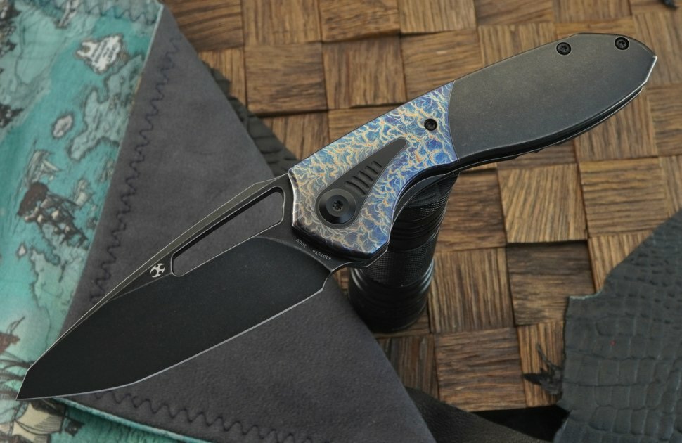 Складной нож Kansept Knives Thoth, сталь CPM 20CV, BW, рукоять титан/lightning strike финиш
