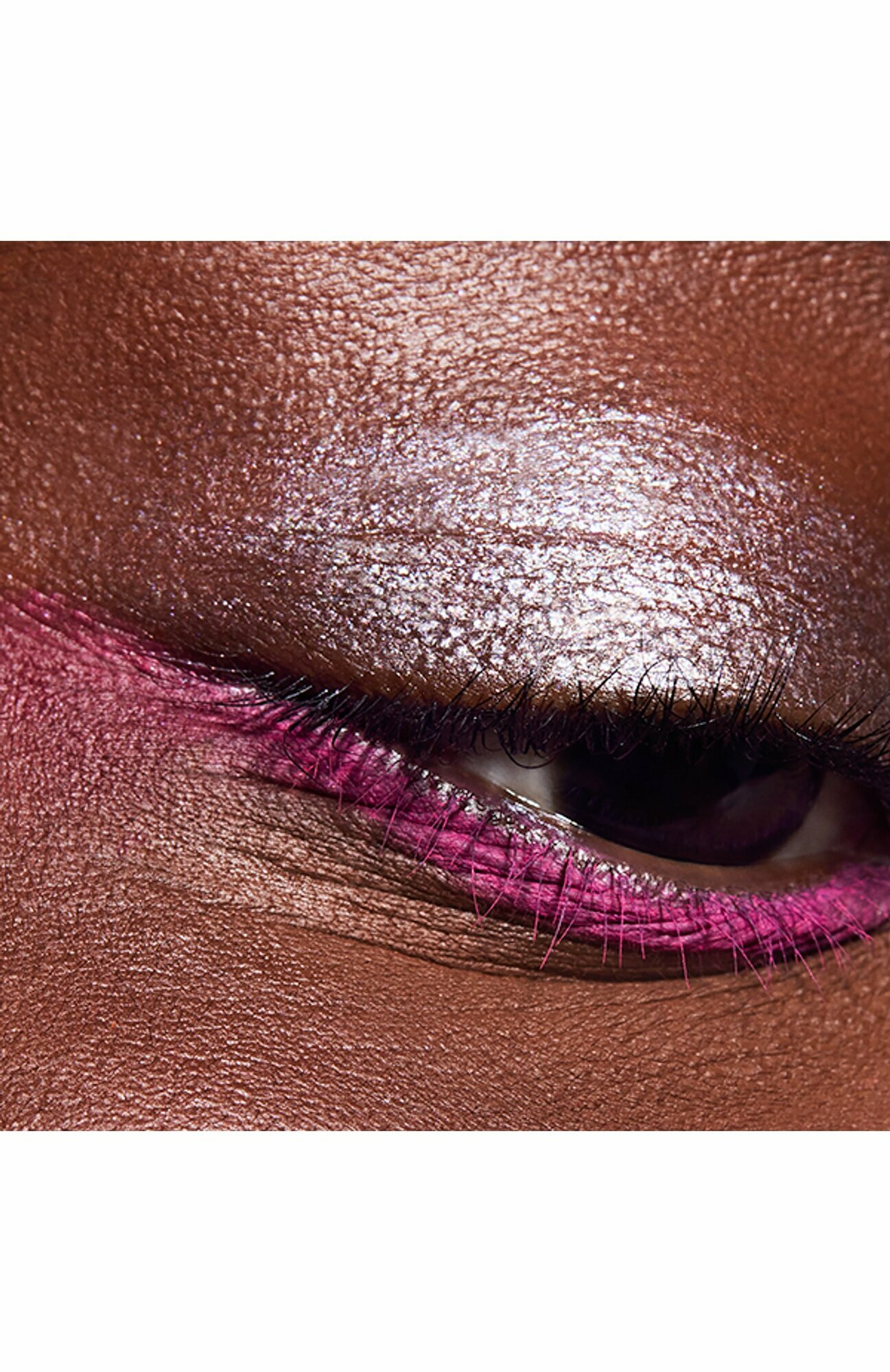Тени для век в стике Dazzleshadow Eyeshadow Stick, оттенок Haku Haze (1,6g) MAC