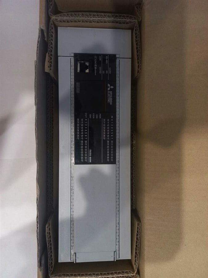 Модуль Mitsubishi FX5U-80MT/DSS — фото 1