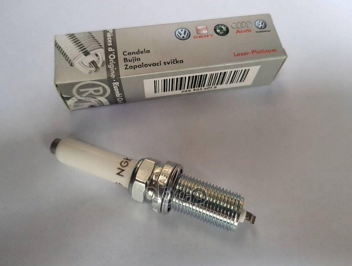 Свеча зажигания 06K905601B VAG арт. 06K905601B