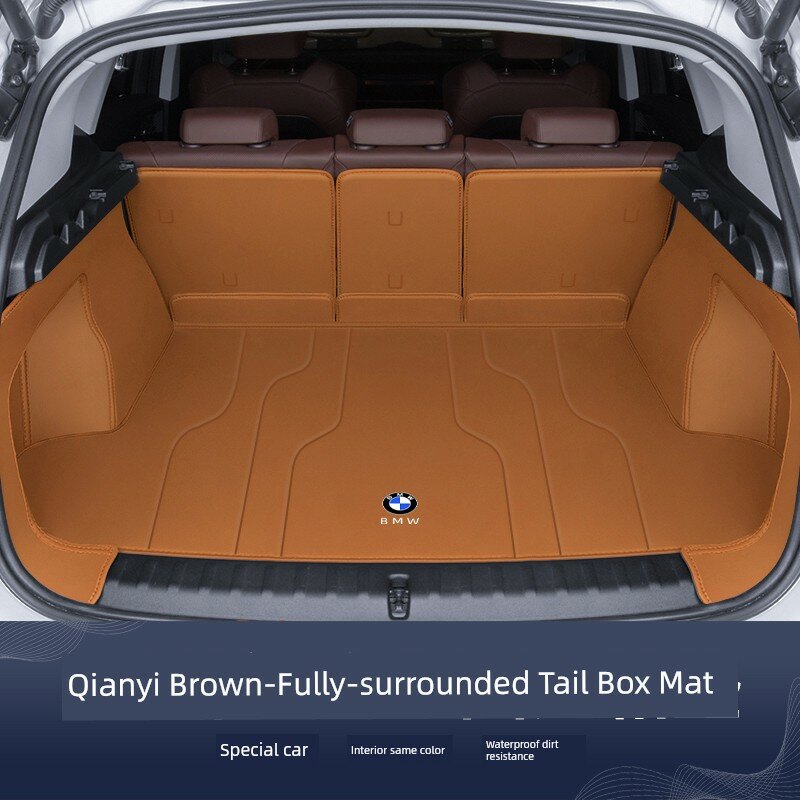 Чехол для багажника BMW X1 2019-2022 с левой карманом в цвете когнак