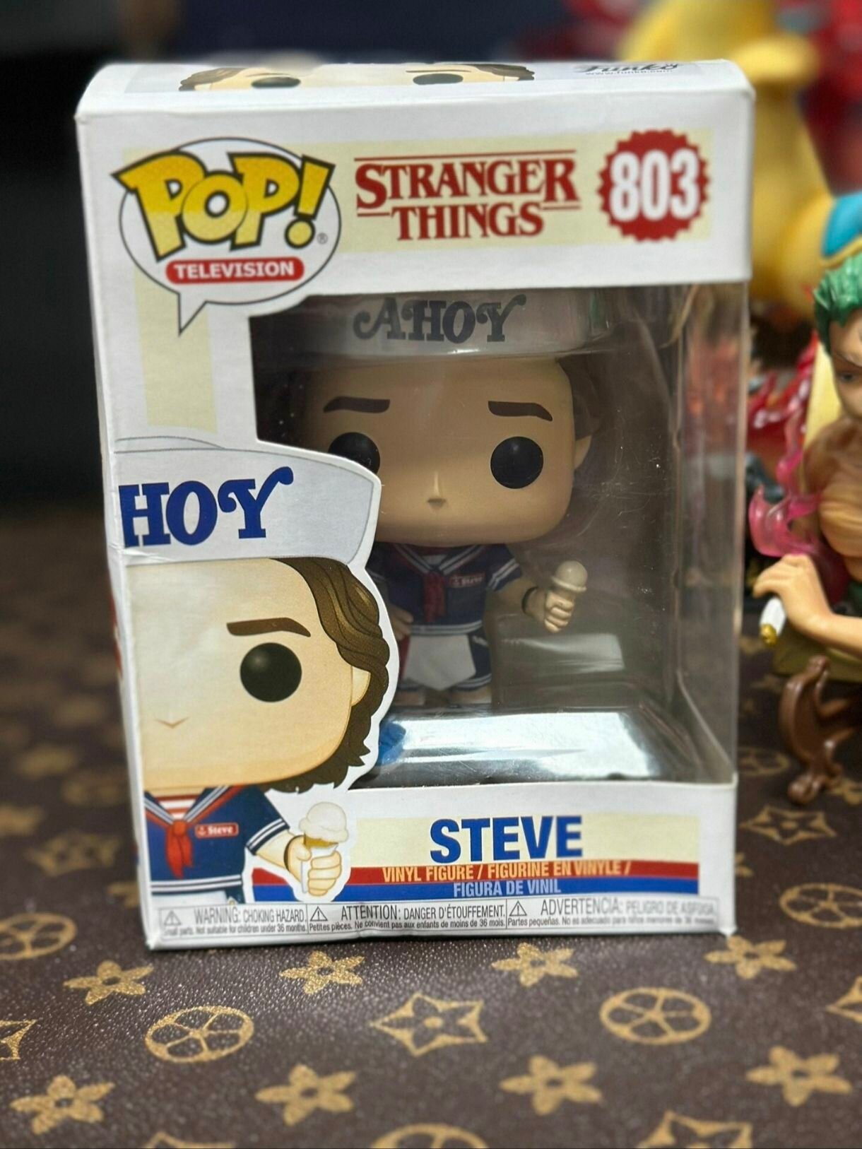 Funko POP Очень странные дела Стив 803 превратился в супермилого продавца мороженого