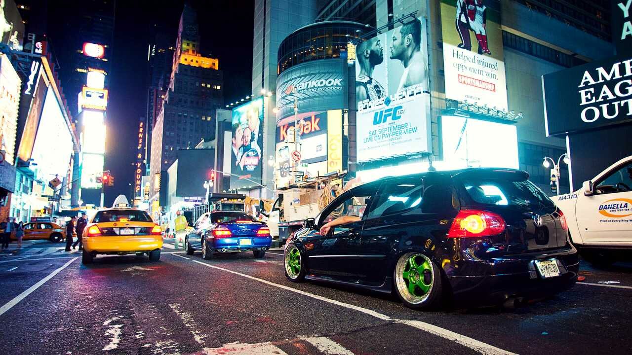 Картина на холсте 60x110 LinxOne "Volkswagen MK5 фольксваген" интерьерная для дома / на стену / на кухню / с подрамником