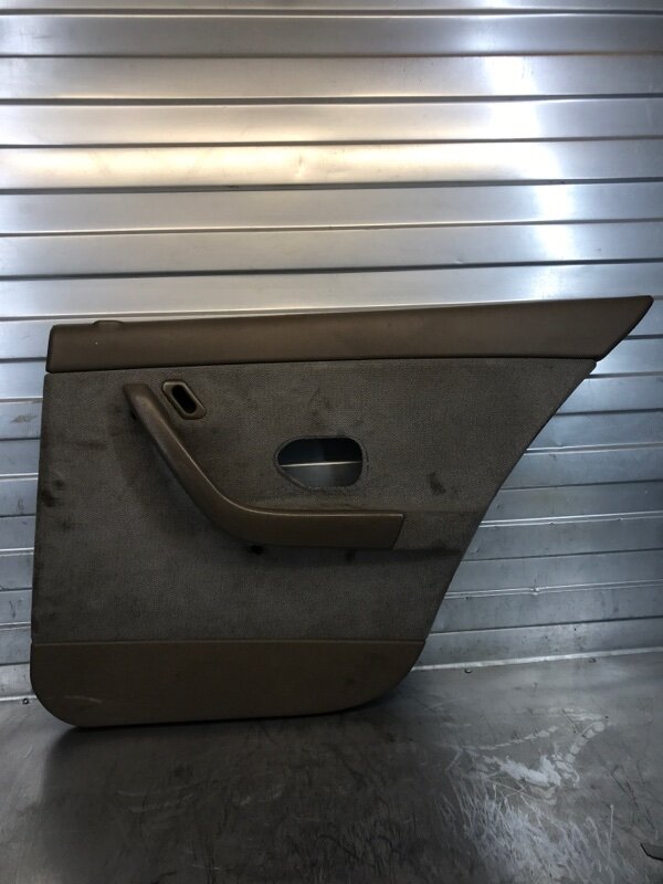 Обшивка двери Iran Khodro Samand I XU7JPL3 2002 задн. прав. (б/у) 7605021