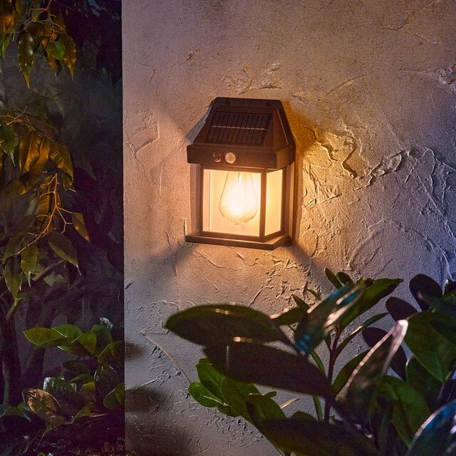 Светильник садовый Кингс REXANT Лондон 3000К, встроенный аккумулятор, солнечная панель, датчик движения