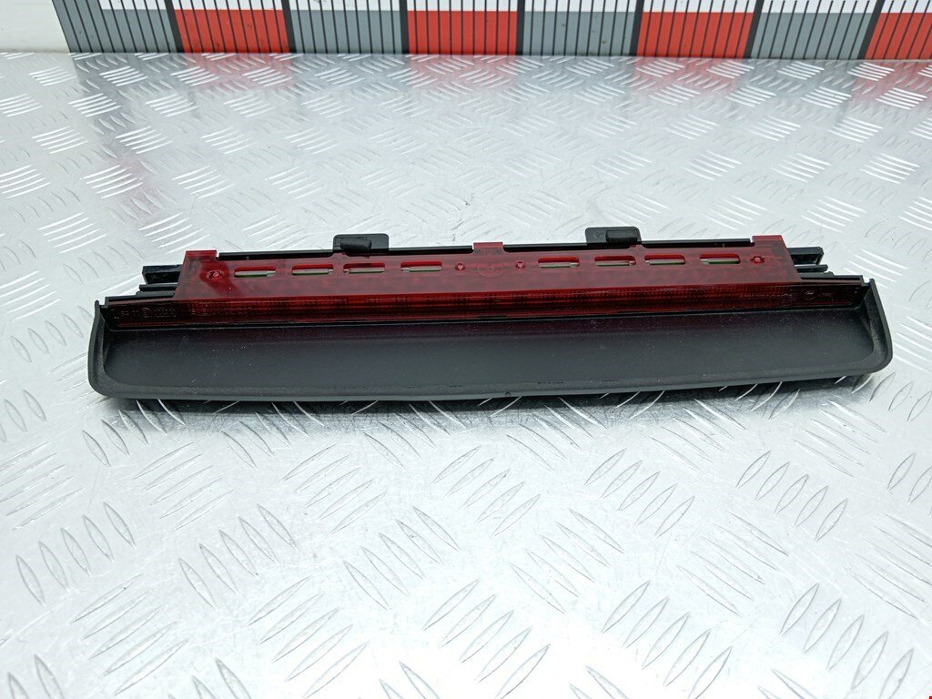 Фонарь дополнительный тормозной (стоп-сигнал) BMW 5-Series (F07/F10/F11/F18) 63257230799 арт. 1770731