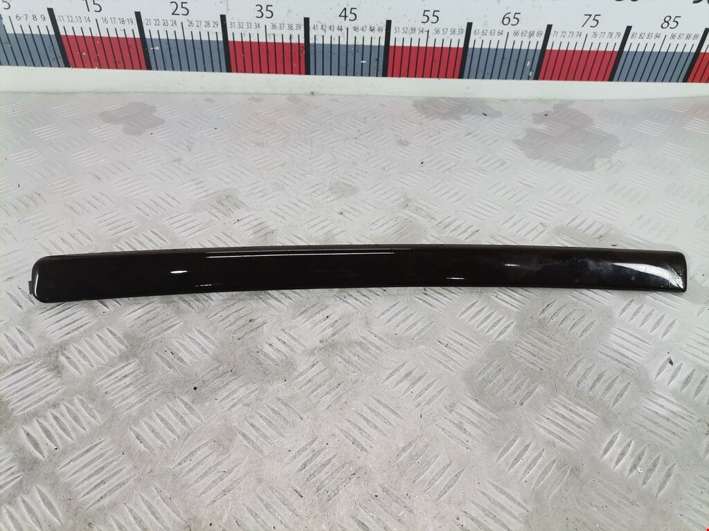 Накладка декоративная на торпедо Audi A8 D2 4D1853192B арт. 1729226