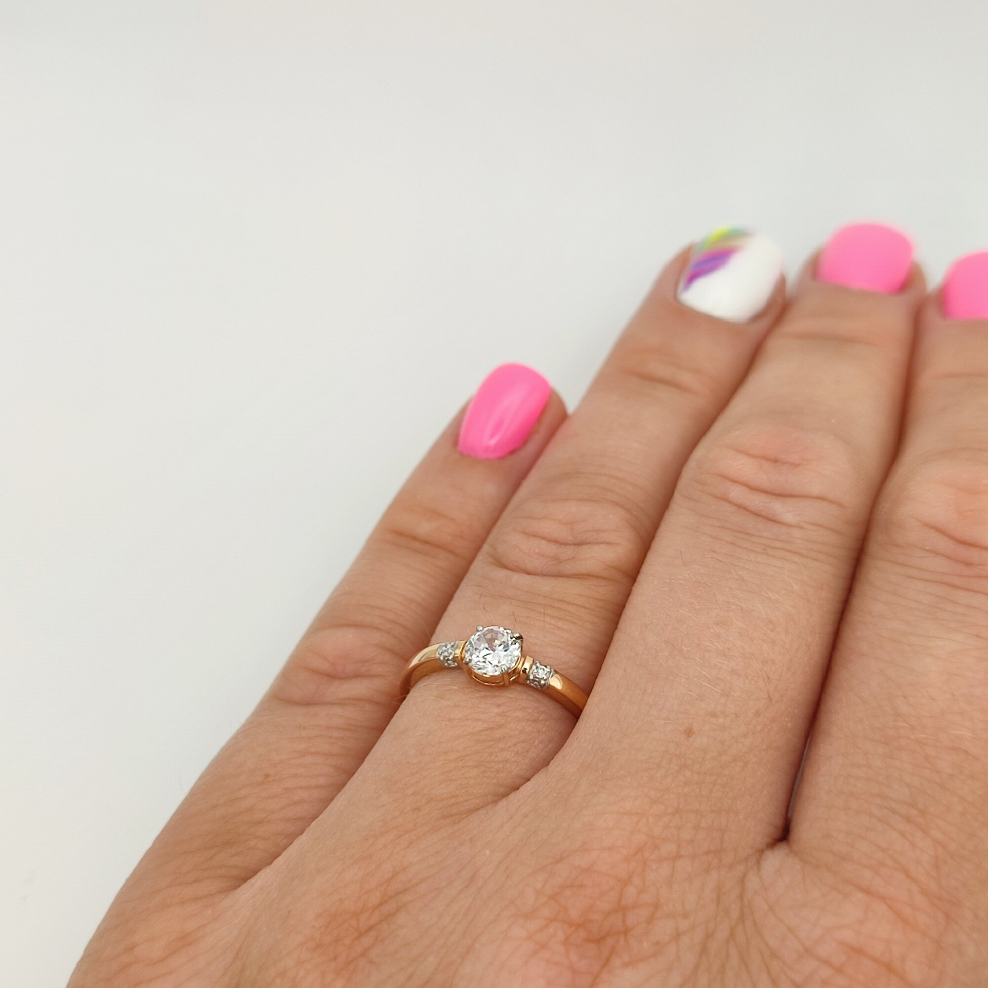 Кольцо помолвочное, тонкое, красное золото, 585 проба, фианит