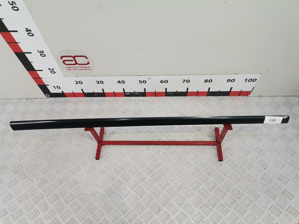 Накладка (молдинг) двери передней правой Audi A4 B6 8E0853954 арт. 1768384