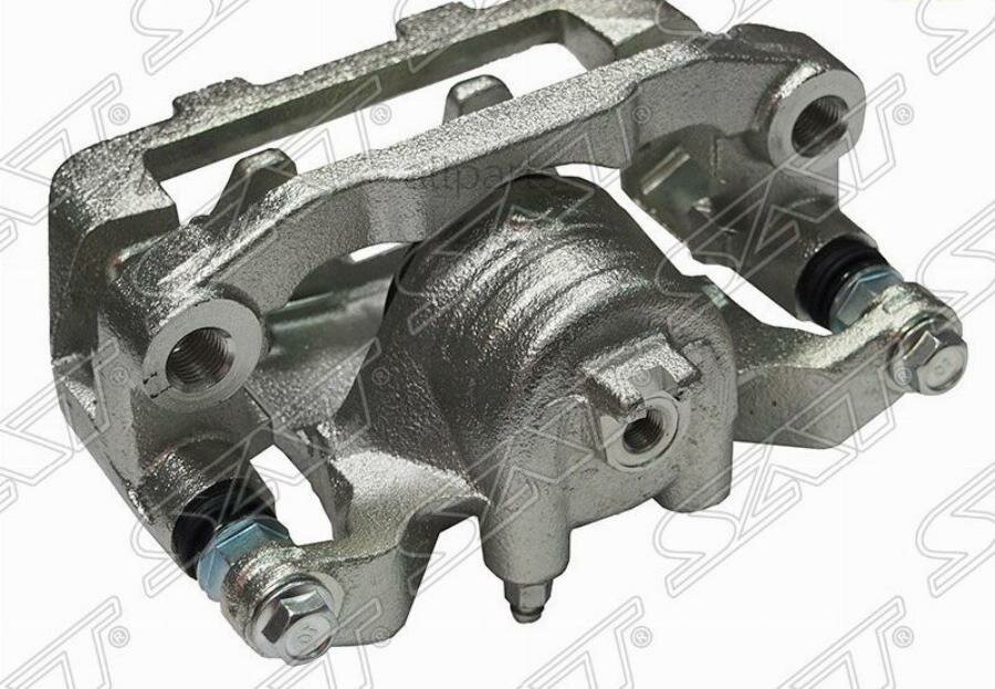 SAT ST-44001-1LB0A Суппорт тормозной RR NISSAN PATROL Y62 RH