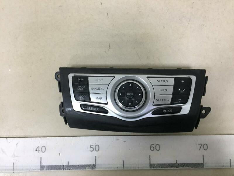 Блок кнопок Nissan Murano Z51 2008-2015 кат.номер: 283951AW0A