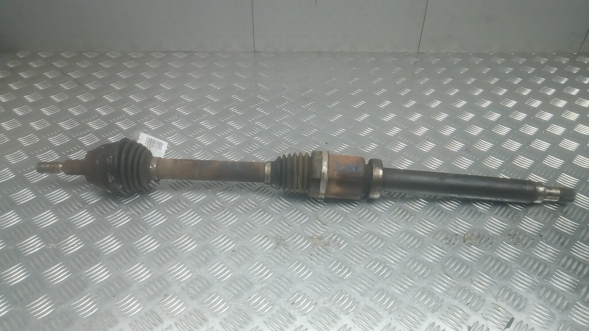 Привод передний правый FORD FOCUS 3