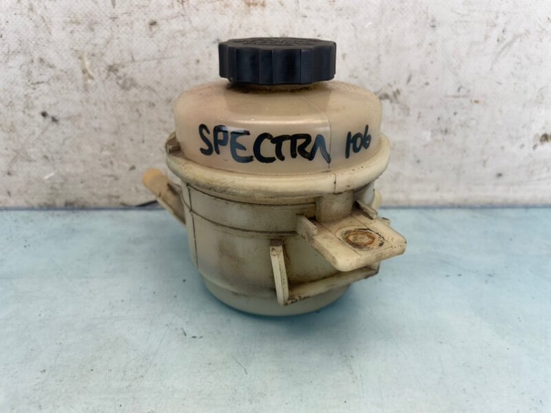 Б/У бачок гидроусилителя руля Kia Spectra 2007 SD S6D 50429 Hyundai-KIA арт. 0K2A23269XB, 1K2A23269X, 1K2A23269XA