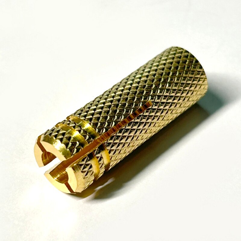 Анкер М10 х 35 мм латунный UNI-FITT