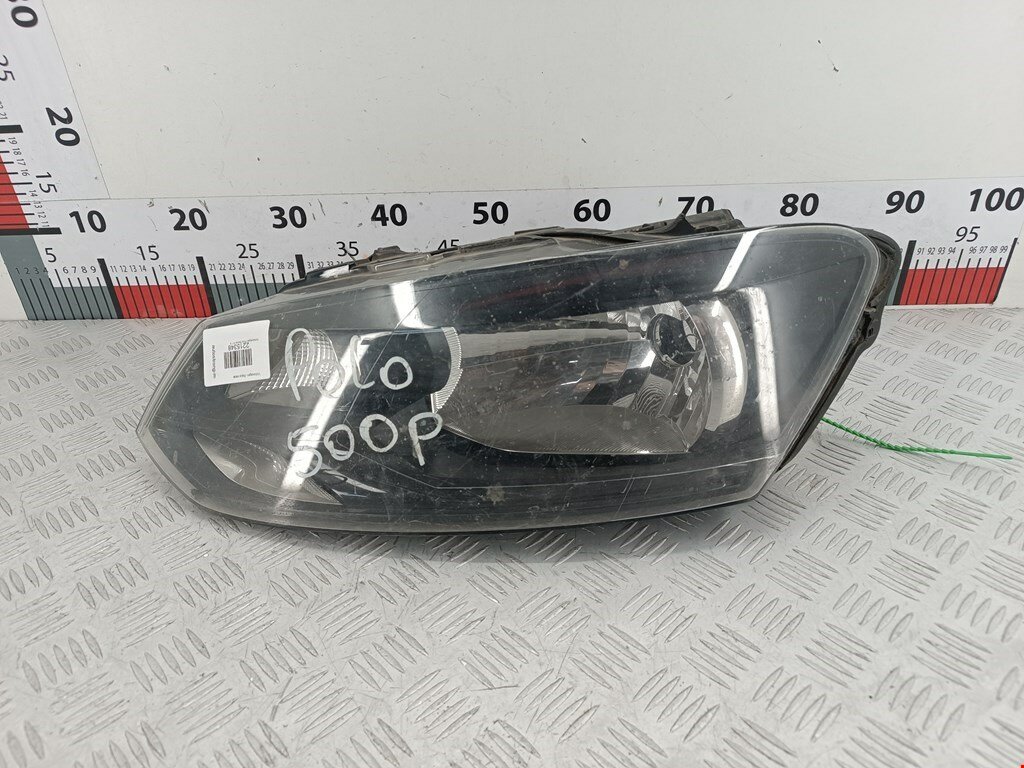 Фара левая Volkswagen Polo Sedan 5 6RU941015 арт. 2215348