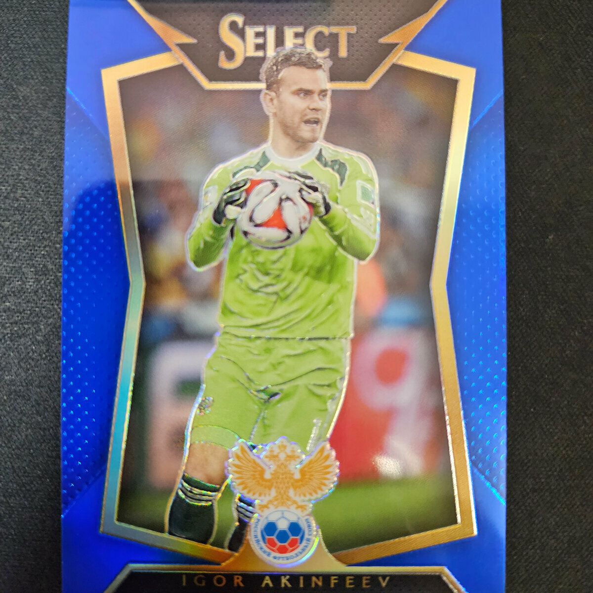 Коллекционная карточка Panini Select Soccer 2015-16: #25.1 Игорь Акинфеев - Base Blue