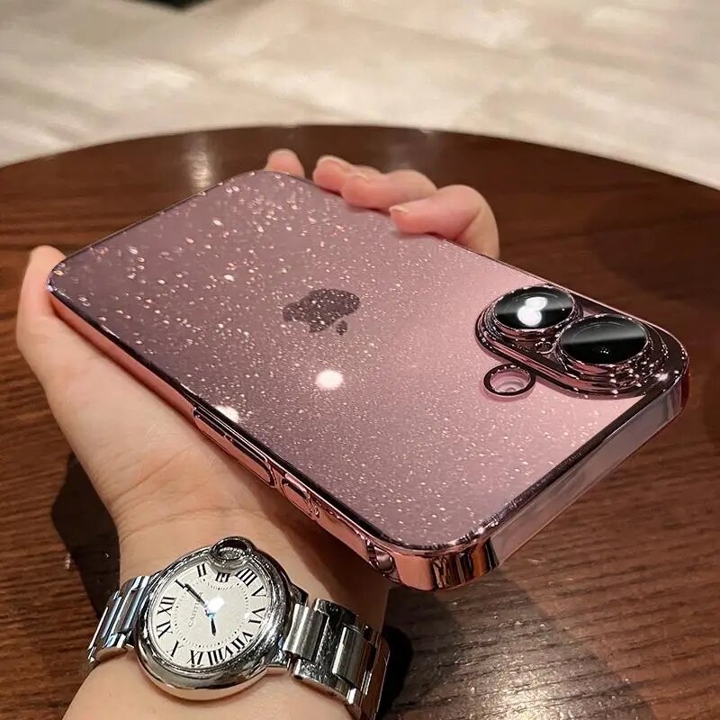 Розовый чехол с блестками для iPhone 15