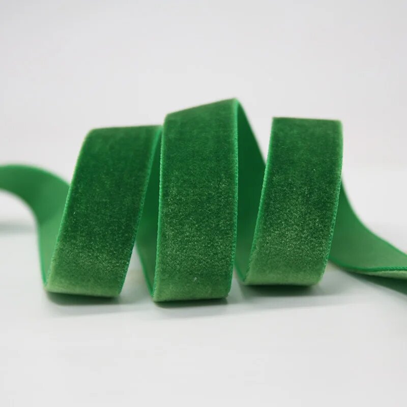 YAMA бархатная лента 25 ярдов Зеленый, emerald 580, 25mm