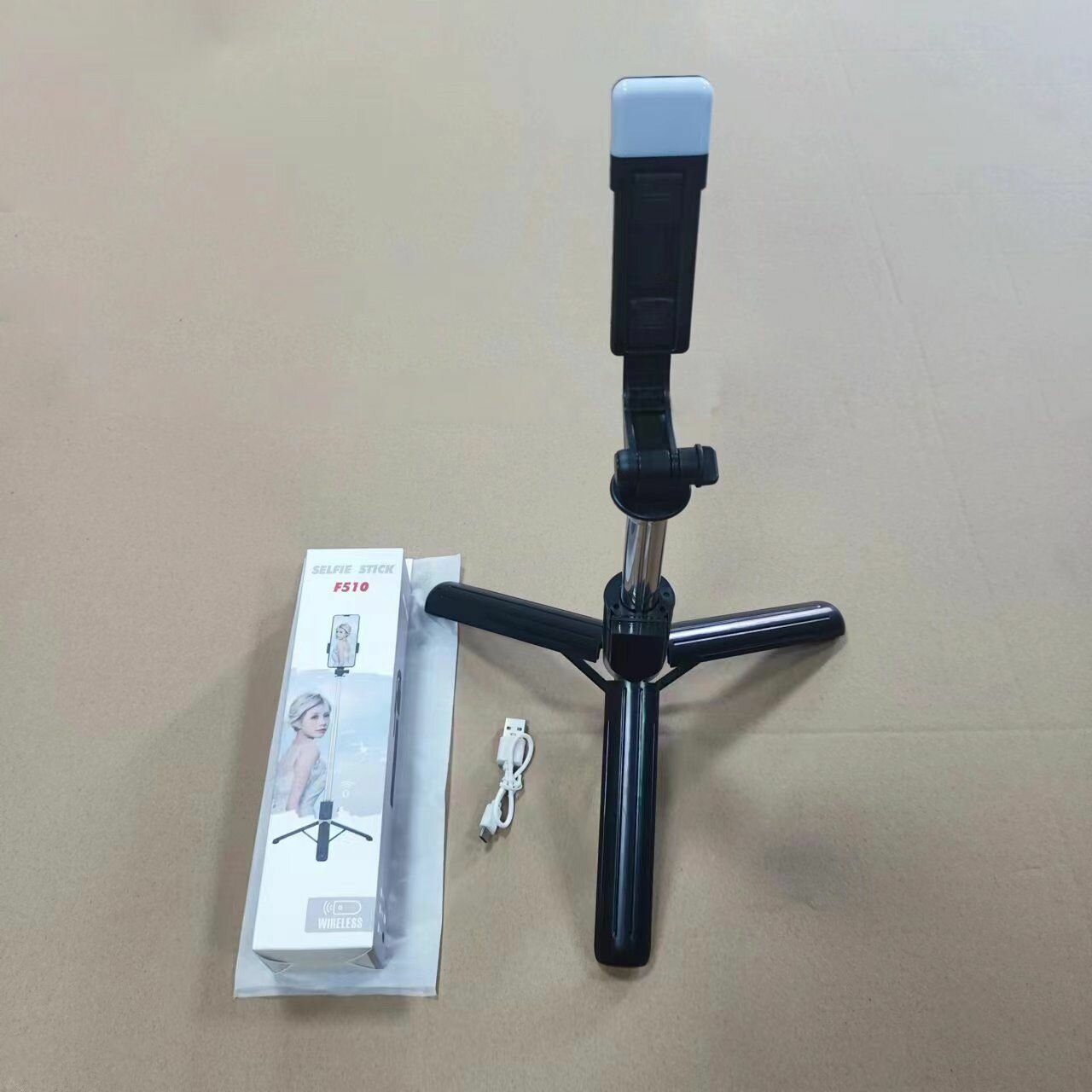 Штатив-монопод для селфи с Bluetooth - лёгкий, телескопический, держит телефон до 300 г