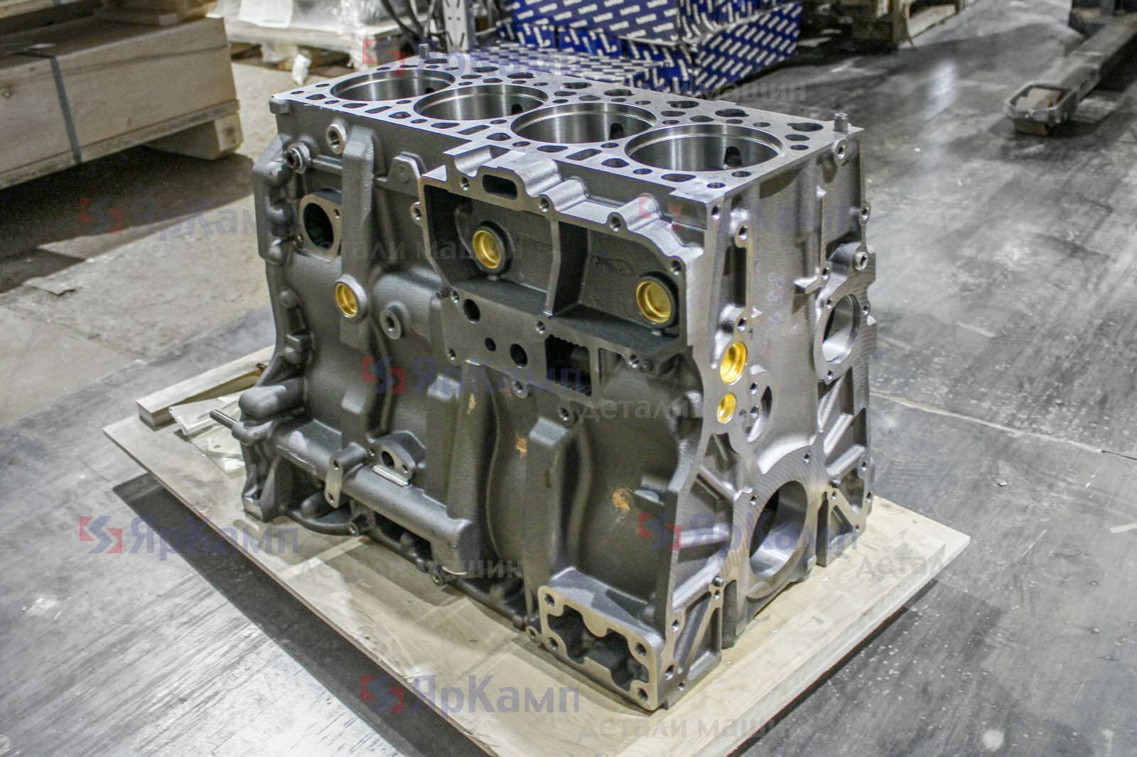 Блок цилиндров ЯМЗ-530,534 (НЕ гильзованный)