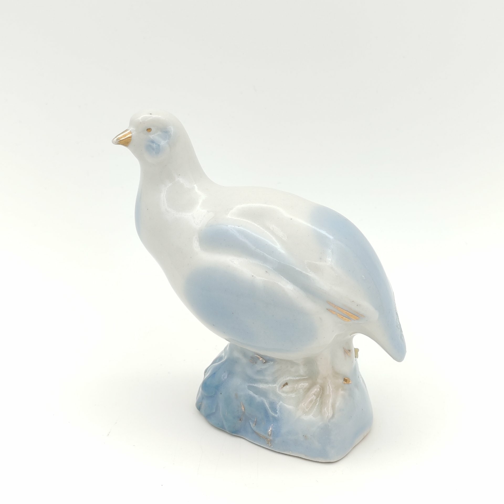 Статуэтка "Куропатка", автор Н. Чугрова, фарфор, роспись, золочение