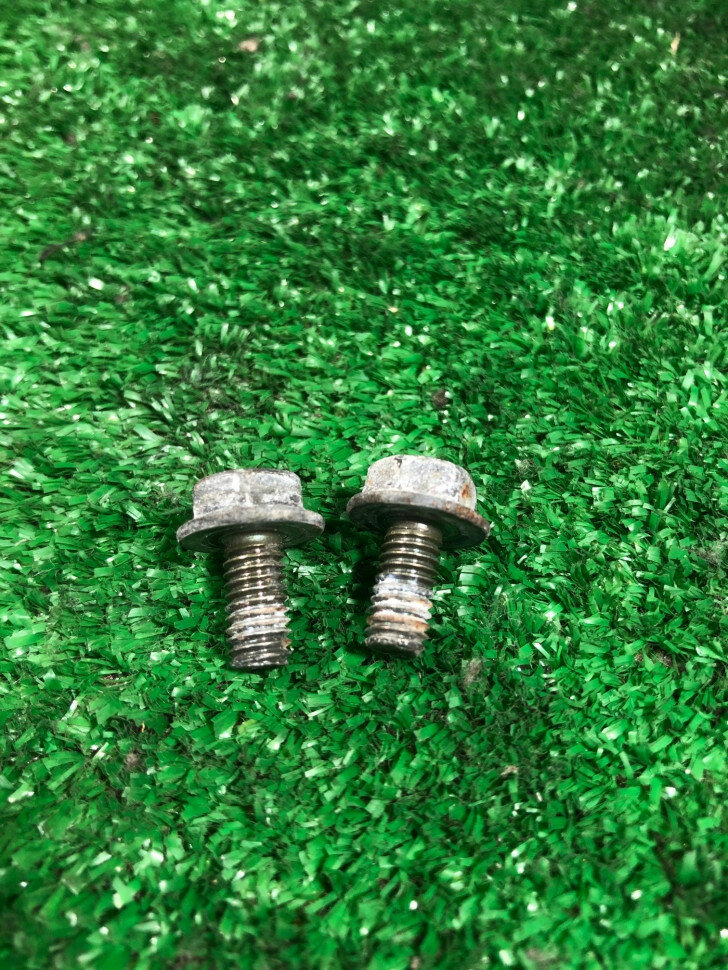 Болты крыльчатки охлаждения Suzuki Lets