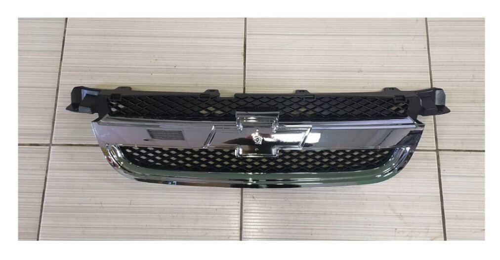 Решетка радиатора Chevrolet Aveo T250 хром