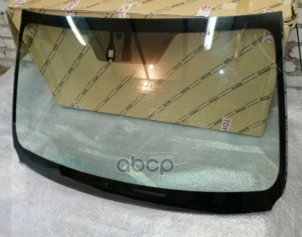 Лобовое стекло Toyota Rav 4 TOYOTA арт. 561010R232