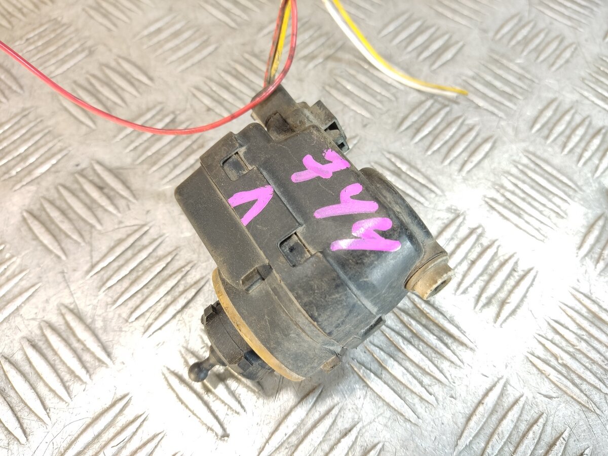 Корректор фар PEUGEOT 406 1995-1999 6224A9