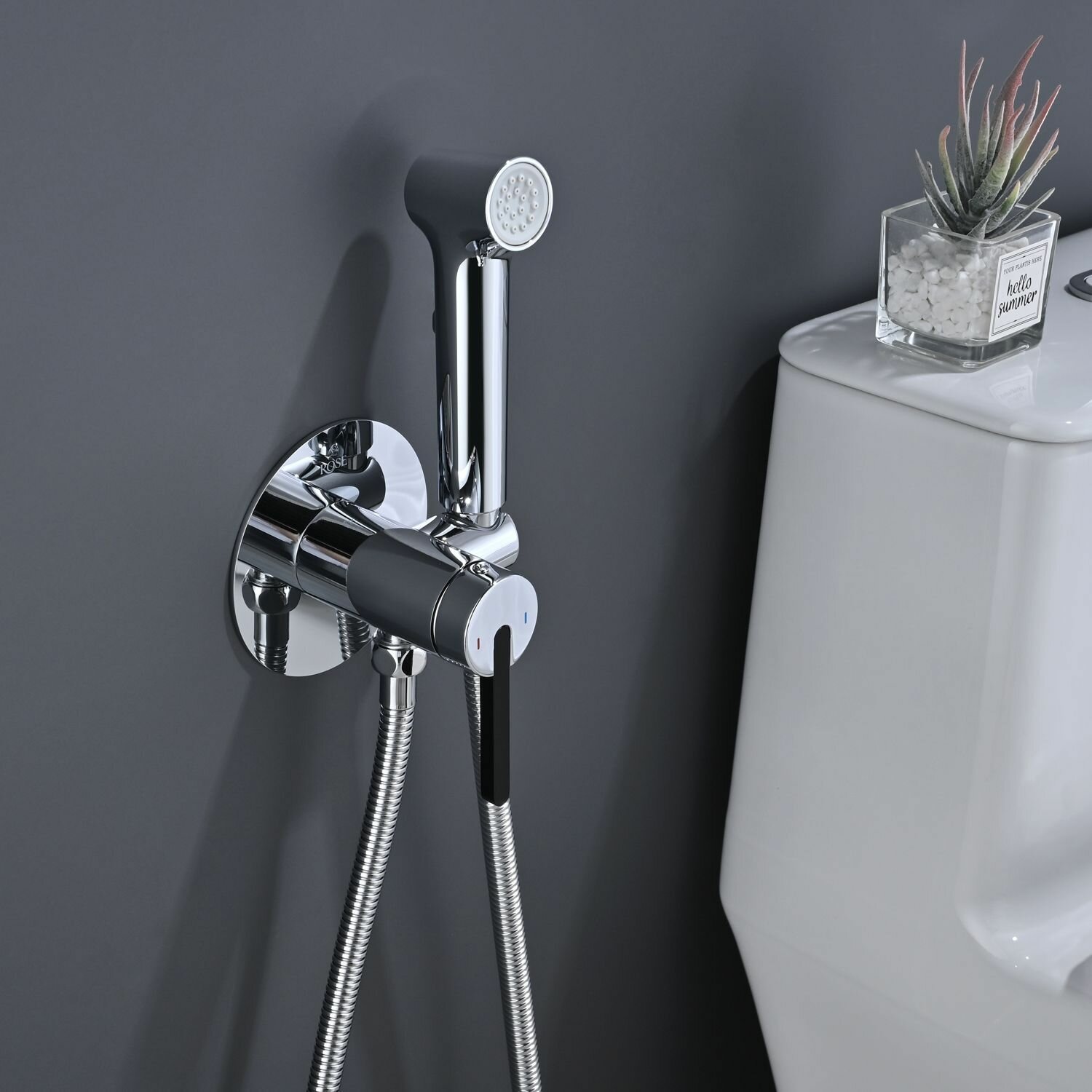 Гигиенический душ в комплекте со встраиваемым смесителем Rose R235
