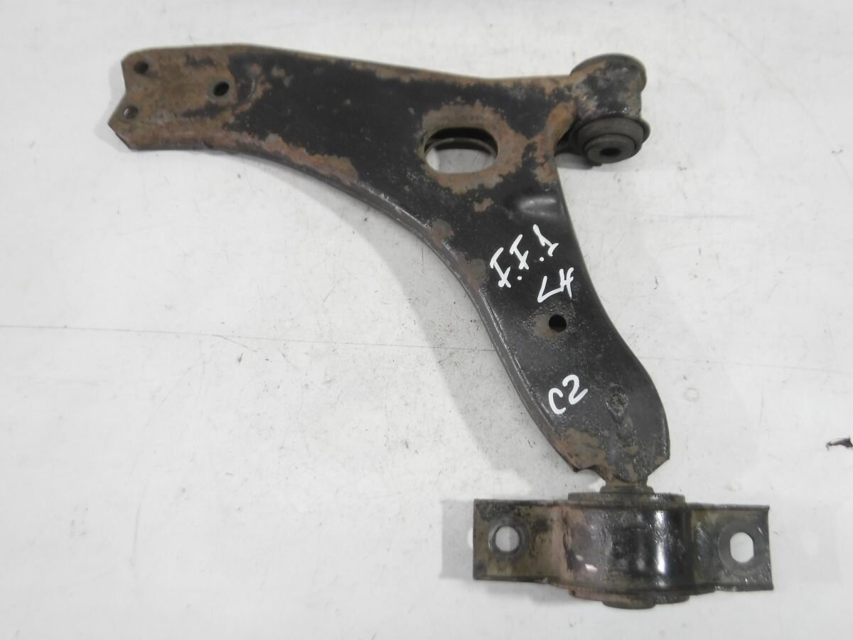 Рычаг передний нижний левый Ford Focus I (1998—2004) 1207974