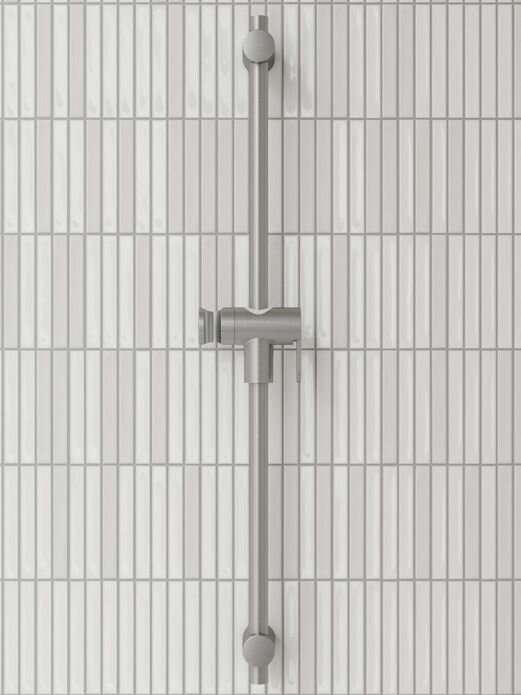 Душевая стойка Iddis Ray RAY70BCi17 хром матовый